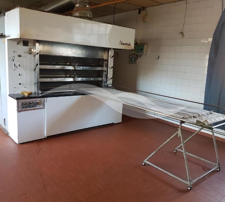 Magasin et atelier boulangerie ou autre commerce - G09