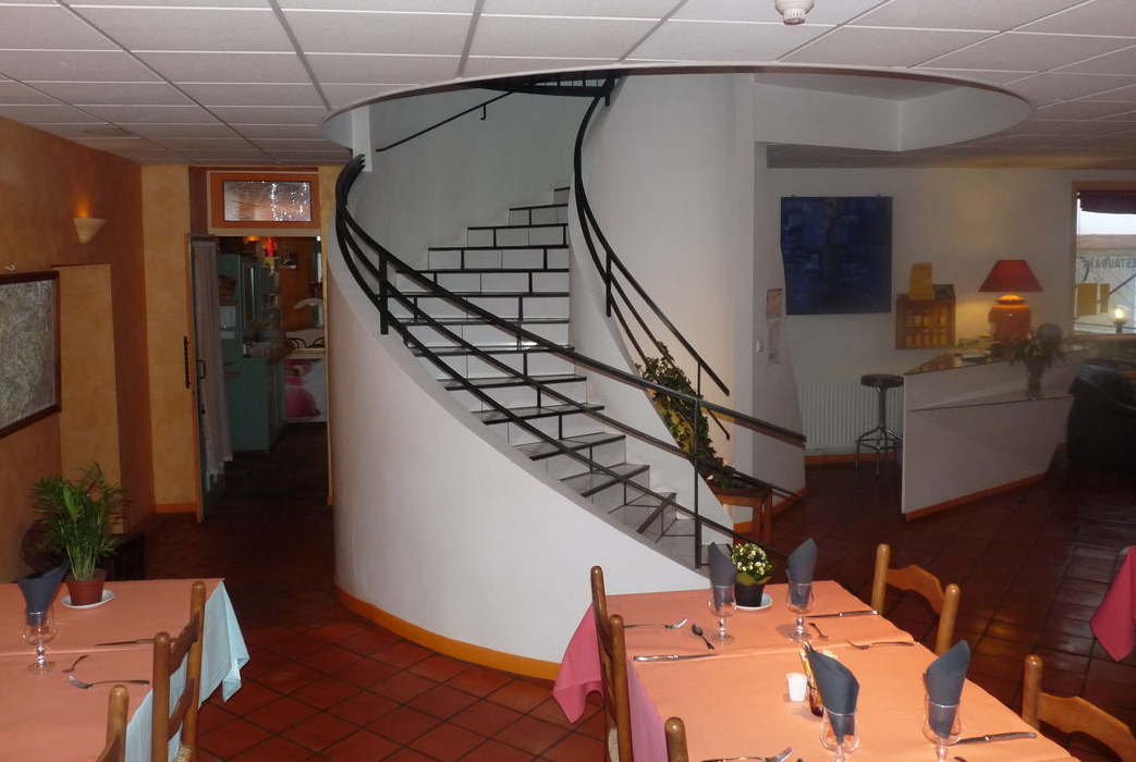 Hotel-Restaurant-Bar - L0430